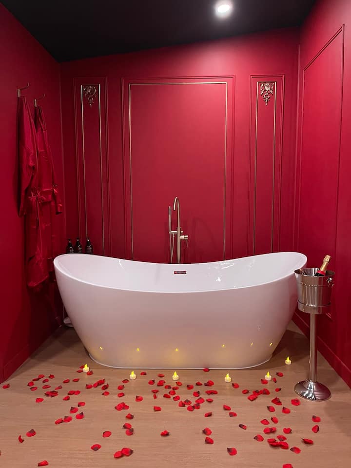 Le Boudoir Rouge - Love Room Luxueuse Pour Couples - La Ferté-Gaucher
