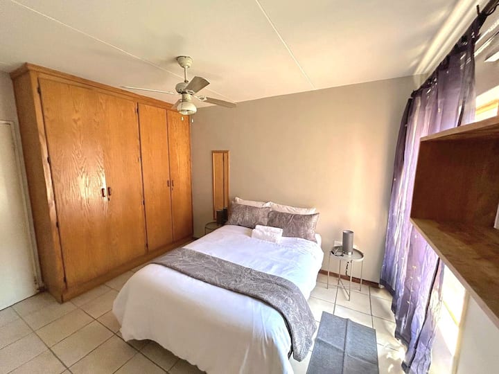 Cozy Secure Apartment - Bloemfontein