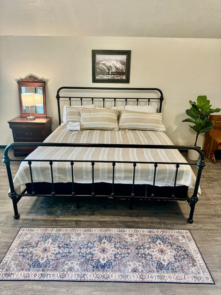 Big Mountain Room - Whitefish, MT