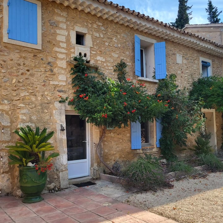 Gîte Au Milieu Des Vignes - Bollène