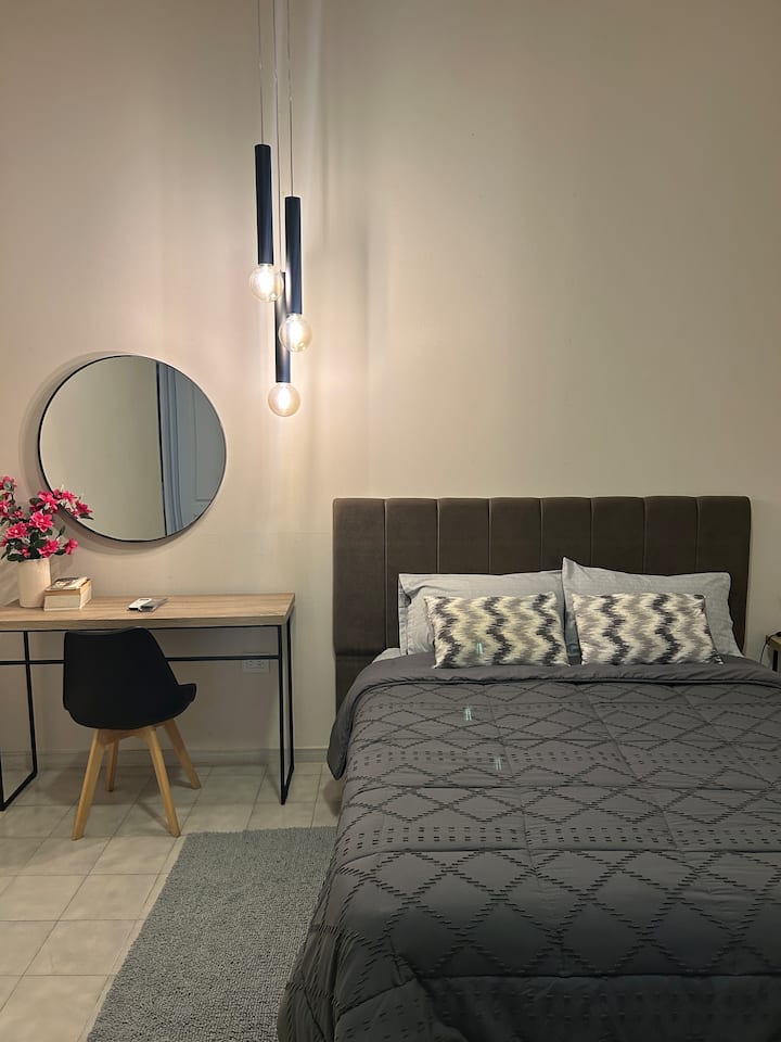 Casa Ubicada En Barrio Pichincha - Rosario