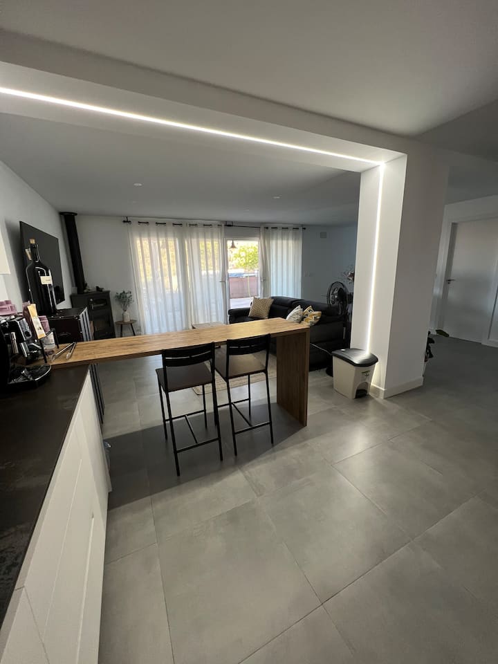 Habitación Acogedora Disponible - Colmenar
