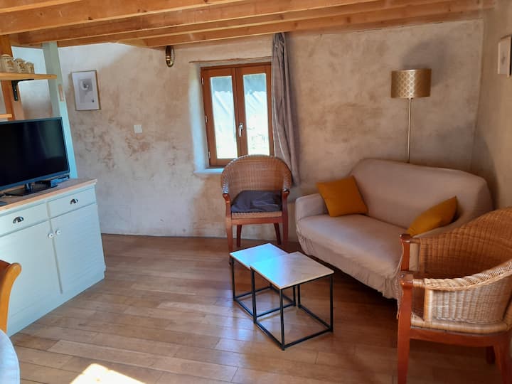 Un Coin Paisible En Auvergne - Auvergne