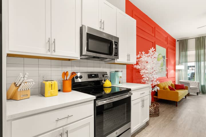 King Bed | Pearl Riverwalk| Walkable |Alamo| Dwtn - San Antonio, TX