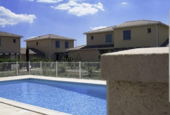 T3 Avec Piscine Et 2 Chambres - Villeneuve-lès-Béziers