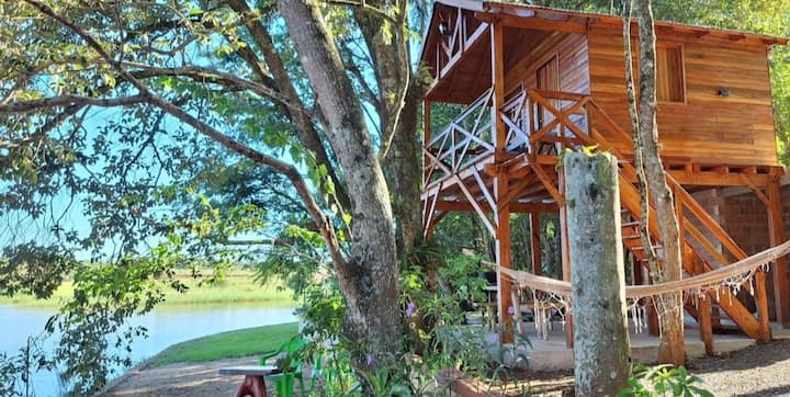 Hermosa Vista Al Rio - Chalet Del Lago Don Asterio - Paraguay