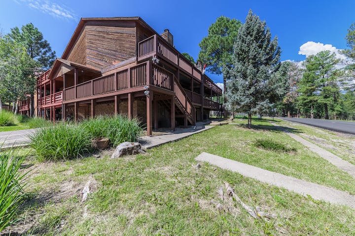 Touch Of Midtown - Ruidoso, NM