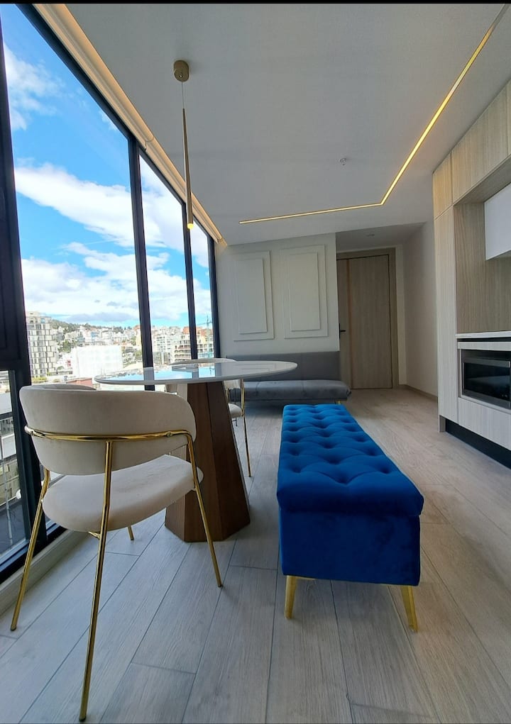 Luxury Penthouse Suite Pool & Jacuzzi La Carolina - Quito