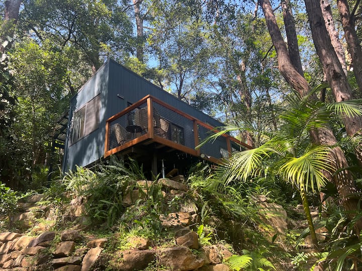 Tree Tops Tiny House - Stanwell Tops
