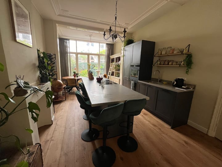 Beautiful House Close To The Beach - Hága
