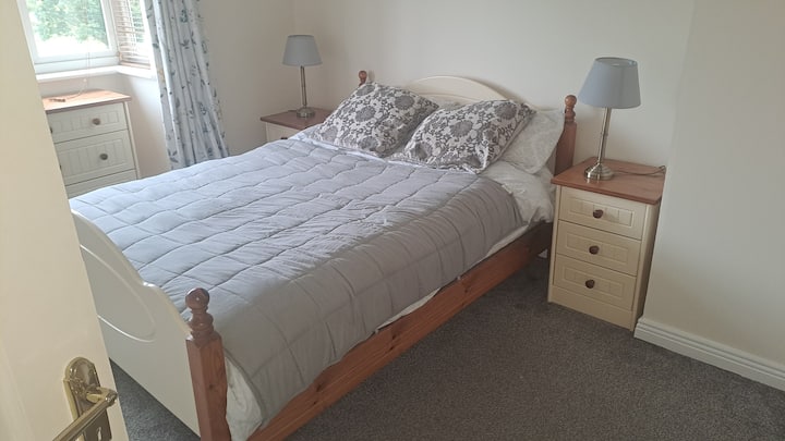 Quiet Haven Close To Town & 5 Mins From Motorway - Nenagh