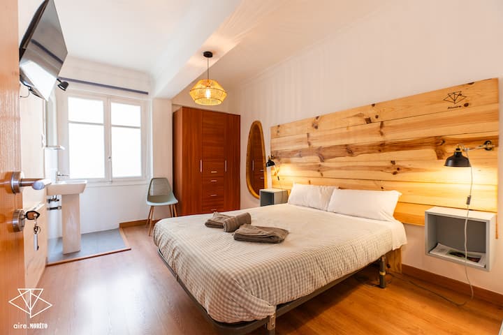 Habitación Doble Con Baño Compartido - Burgos