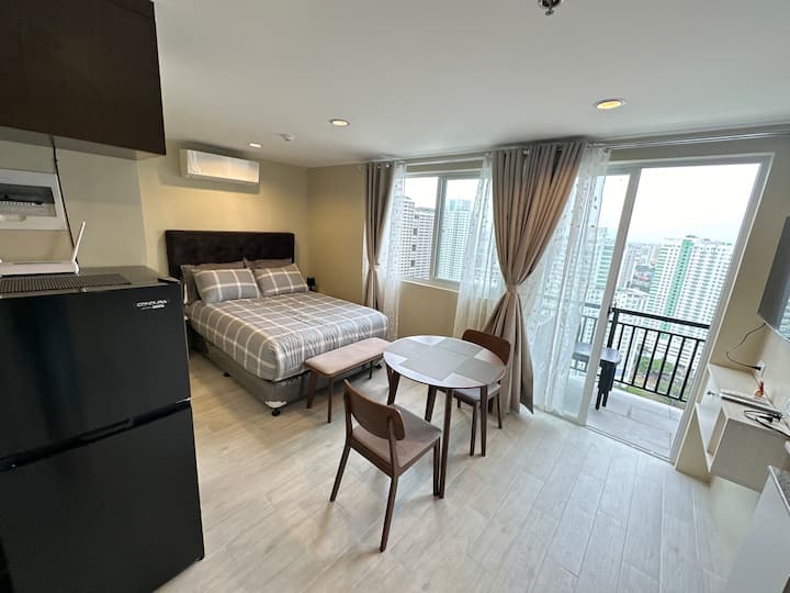 Sky-high Cebu | City & Sea Views | Near Ayala Cebu - Cebu City