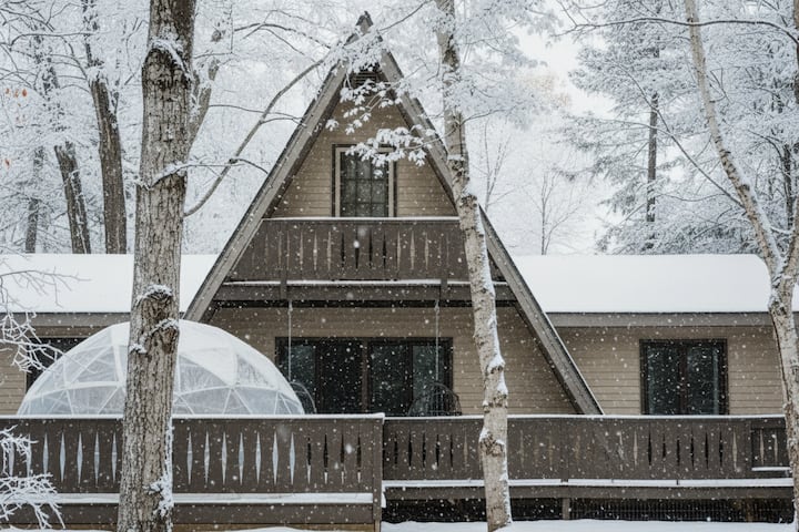 Steps To Private Beach | Hot Tub | Fireplace - Torch Lake, MI