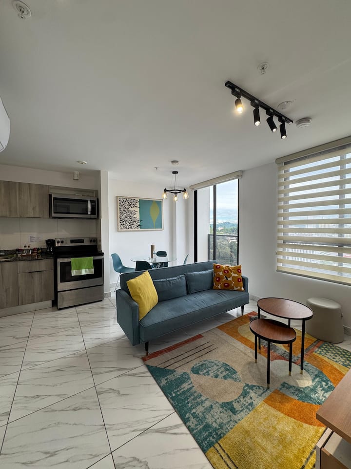 Gem Comfy & Cozy (1)bed (2)bath Free Parking 18g - Panama