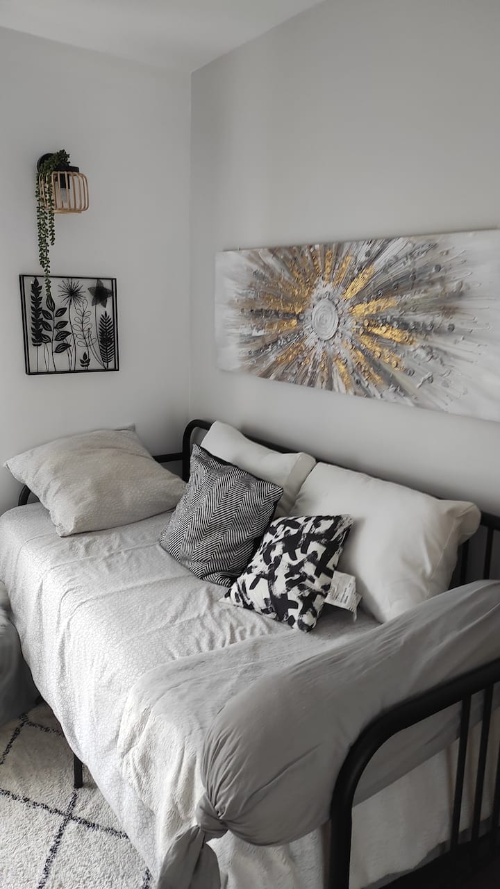 Chambre à Versailles - Le Chesnay
