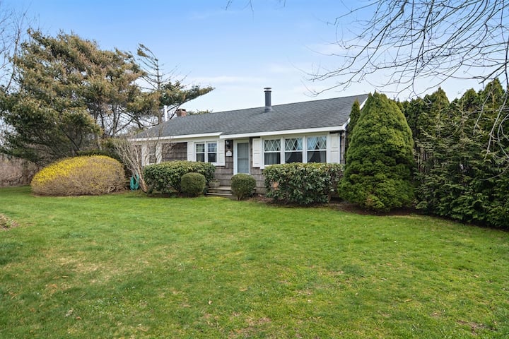 Sandpiper - Wölffer Estate Vineyard, Sagaponack