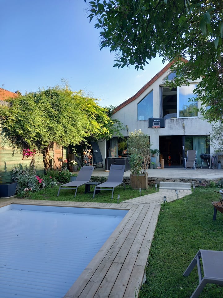 Maison Paisible 
+ Deux Studio Privatif En Plus - Beaune