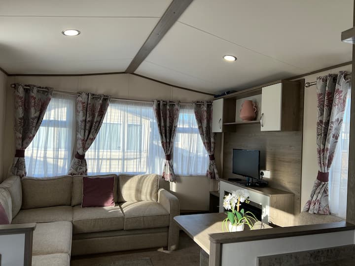 Sea Breeze - Weston-super-Mare