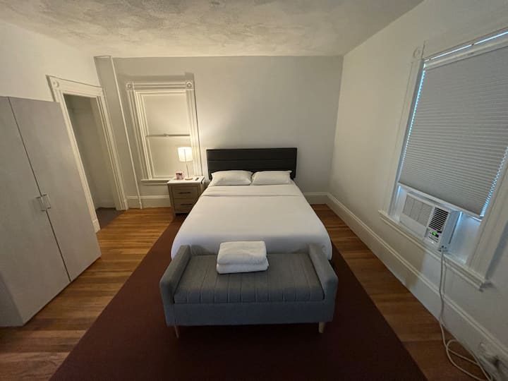 Small  Value Apartment In Malden - Wakefield, MA