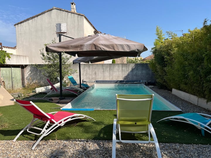 * Studio 20m² - Accès Piscine * - Les Pennes-Mirabeau
