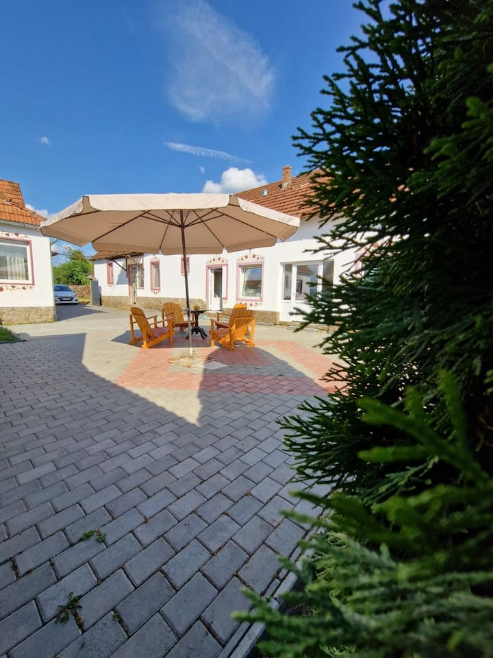 Retreat_belvedere - Șuncuiuș