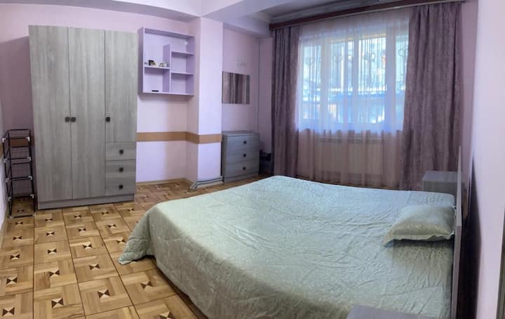 5 Room Apartment In The Center - Yerevan