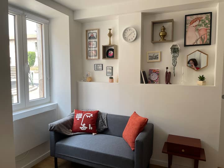 Appartement T2 Meublé 2ter - Saint-Symphorien-d'Ozon