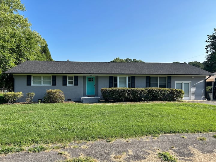 Charming 4-bedroom Retreat Near Unc - Chapel Hill, NC