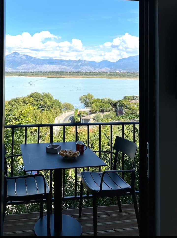 Lake Escape Villa Shirokë - Shkodër