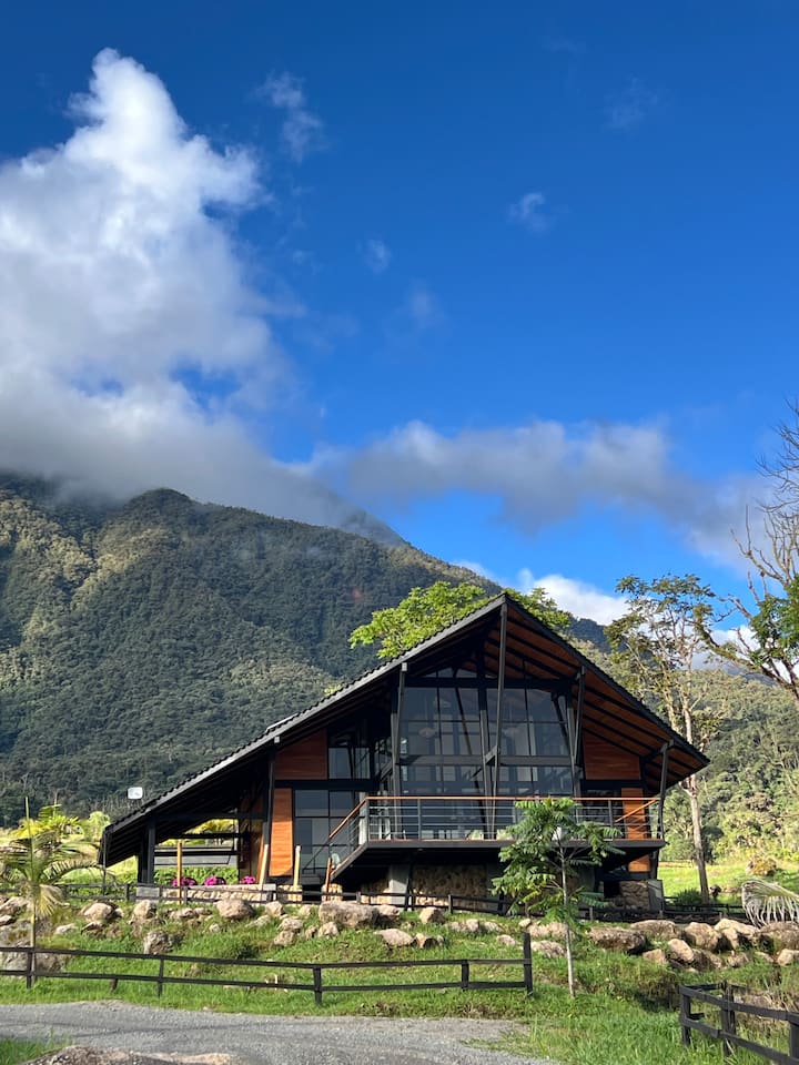 Cabaña Refugio Oxapampa - Fundo Alto Las Rocas - Peru