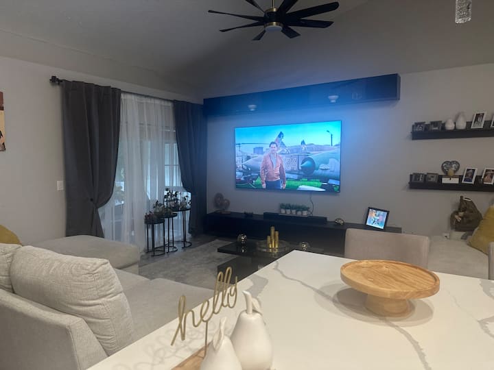 Abby’s Place - Holiday, FL