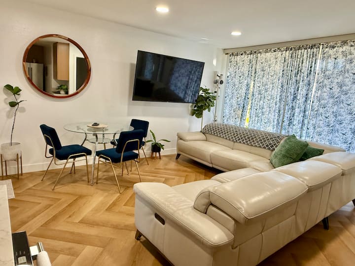 Stylish Hidden Gem Near Ucsd & La Jolla Shores - Mira Mesa - San Diego