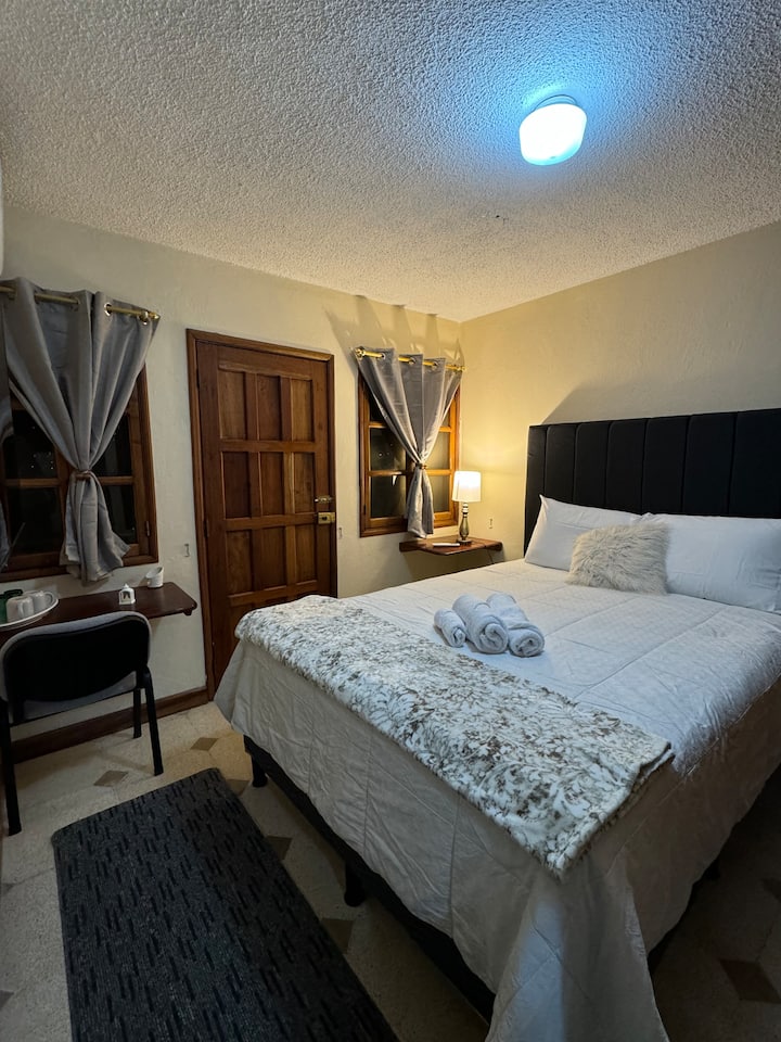 Elegant Room, Lomas Del Guijarro #2 - Tegucigalpa