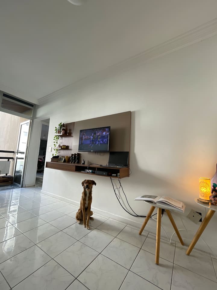 Suíte Ampla Completa No Centro - São José dos Campos