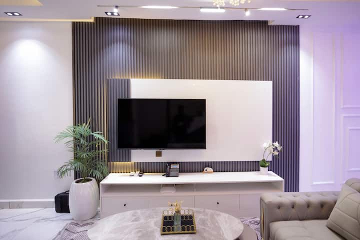 4bedroom Terraces With Snooker - Abuya