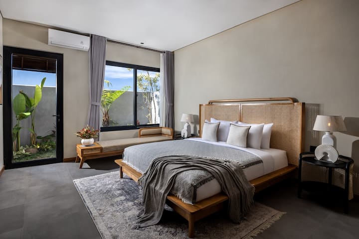 1bedroom Suites Elegant Coastal Escape In Canggu - Canggu