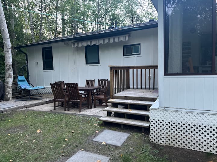 Cottage With Walking Distbeach. - Sauble Beach