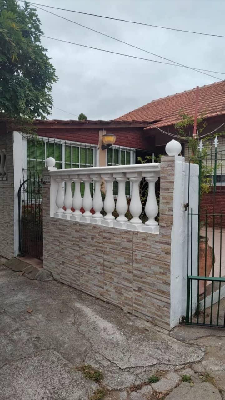 Casa En Mar Del Tuyu - Santa Teresita
