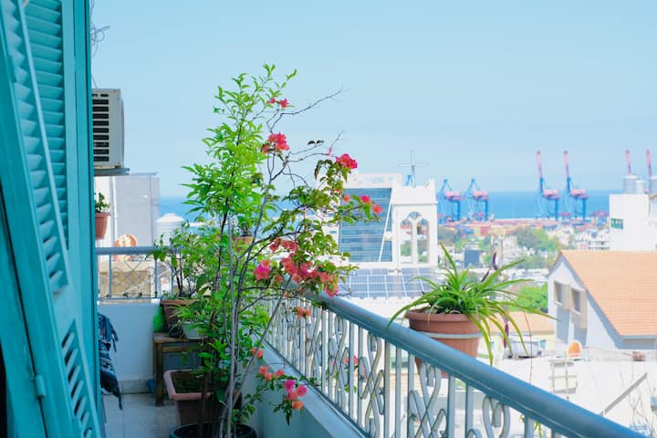 Prime Location With Panoramic Sea View In Beirut 2 - Beirut