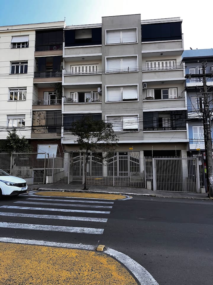 Apto Na Melhor Localização De Porto Alegre 4p - Porto Alegre