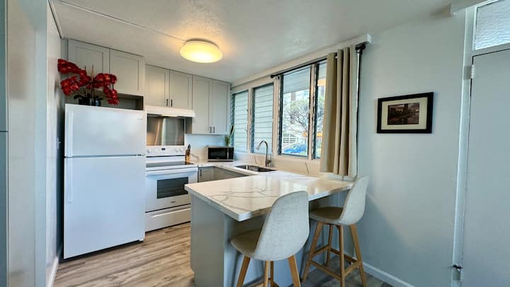 2br Waikiki, Beach, Parking Incl (8) - Hawaii