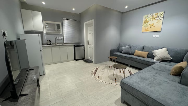 غرفة نوم وصالة معيشة - مدخل خاص | دخول ذاتي | 204 - Madinah