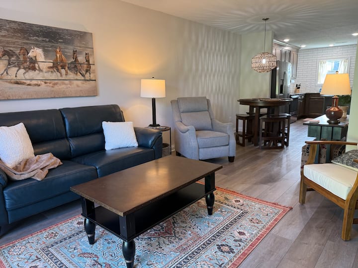Convenient Elizabethtown Duplex - 肯塔基州