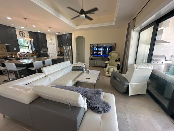 Bedroom 1 : Queen Size Bed. - Venice, FL