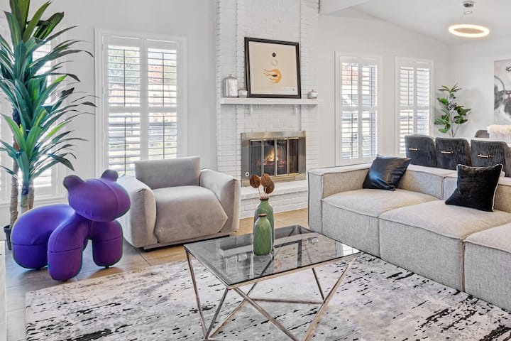 Vacation Home W Pool & Hot Tub 2.6 Mile To Strip - Henderson, NV