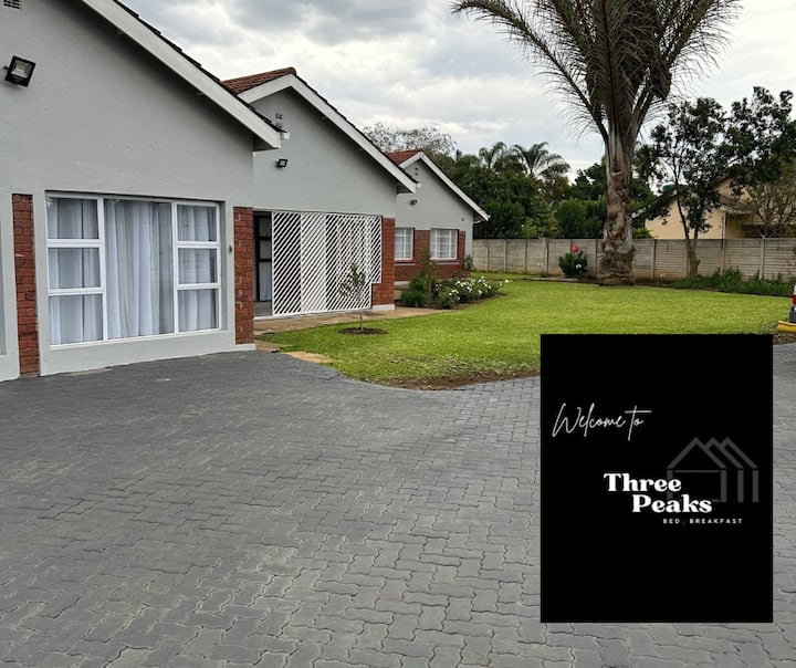 Spacious, Modern 4 Bed Home Back Up Water & Power - Zimbabwe