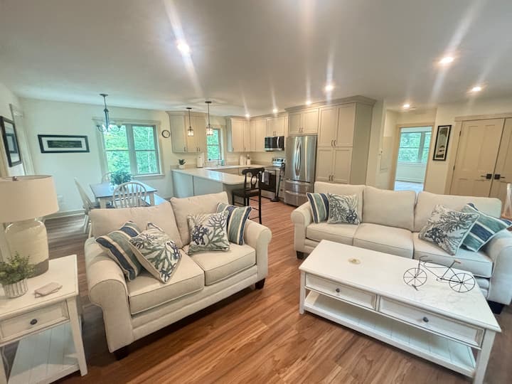 Brand New Home For Two, Minutes From The Mountain - Conway