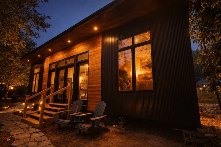 Riverfront- New- Romantic Mountain Getaway - États-Unis