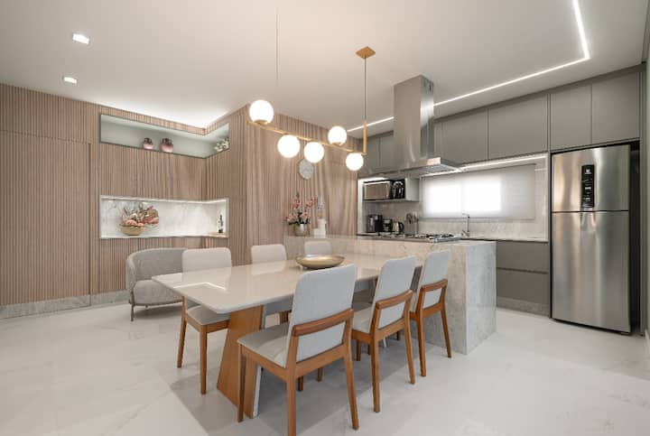 Apto. Alto Padrão | 3 Suítes | Centro De Itapema - Itapema